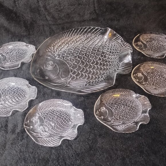 Dining | Vintage Glass Fish Serving Platter Set 7piece Clear Pressed ...